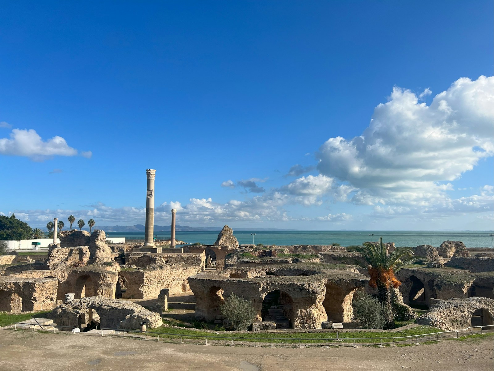 Les Ruines de Carthage : Trésors Archéologiques et Héritage Historique ...